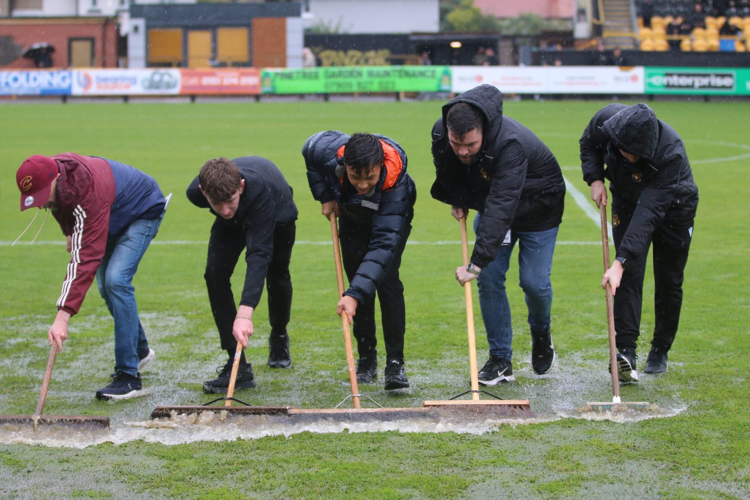 Audio| Hamish Speaks About Today's Abandonment To Neil Turner On Radio ...